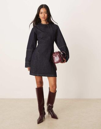 Calvin Klein Jeans Robe courte structur&eacute;e en jean - D&eacute;lavage indigo-Bleu marine