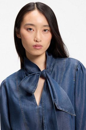 HUGO BOSS Langarmbluse Betilla Premium Damenmode mit Schal-Detail, Denim-Look
