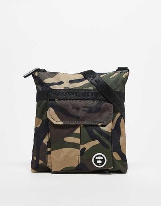 Aape By A Bathing Ape Aape By A Bathing Ape - Sac bandouli&egrave;re style utilitaire - Imprim&eacute; camouflage-Vert