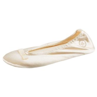 Isotoner Damen Satin Ballerina Hausschuhe mit klassischer Schleife oder weicher Schleife und Wildledersohle, Schleife, cremefarben, 8-9