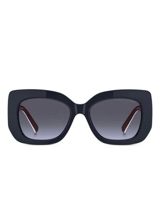 Tommy Hilfiger lunettes de soleil &agrave; monture carr&eacute;e - Bleu