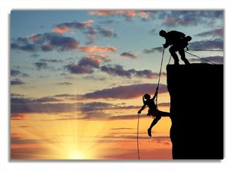 Wallario selbstklebendes Poster - Gemeinsam zum Gipfel, Aufkleber in Premiumqualit&auml;t, Klebefolie Gr&ouml;&szlig;e: 70 x 100 cm (Riesenposter)