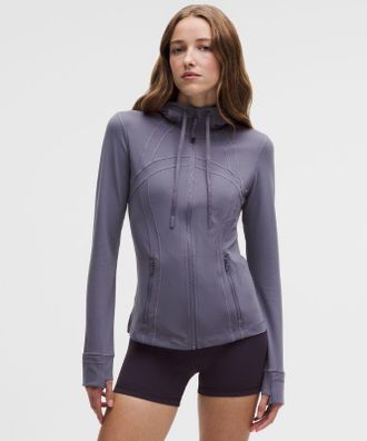 lululemon Define Jacke mit Kapuze Nulu f&uuml;r Frauen - Gr&ouml;&szlig;e 10 in Grape Mist