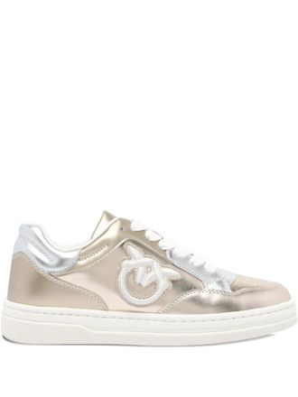 Pinko Sneakers im Metallic-Look mit Logo - Nude