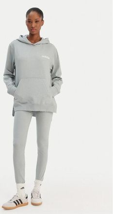 adidas Set Sweatshirt und Leggings Leisure KB8448 Gr&uuml;n Regular Fit