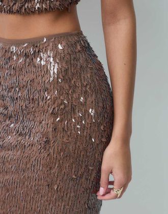 Asos ensemble 2 pi&egrave;ces jupe mi-longue &agrave; sequins faux-feather couleur chocolat-Marron