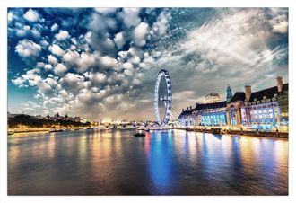 Wallario selbstklebendes Poster - N&auml;chtliches Lichterspiel, Aufkleber in Premiumqualit&auml;t, Klebefolie Gr&ouml;&szlig;e: 61 x 91,5 cm (Maxiposter)