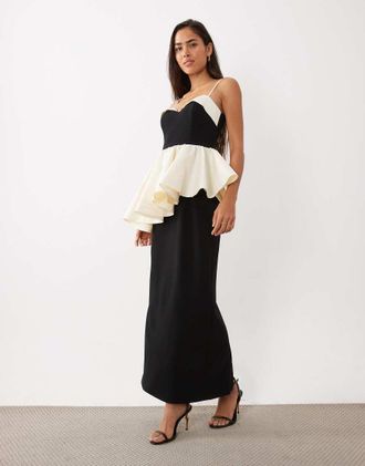 Asos robe longue structur&eacute;e bicolore avec d&eacute;tail p&eacute;plum-Noir
