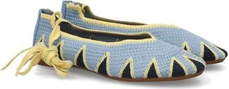 Shoes & Blues Ballerines pour femme style artisanal, fabriqu&eacute;es &agrave; la main. Fermeture &agrave; lacets r&eacute;glable &agrave; larri&egrave;re pour un ajustement personnalis&eacute;. M&eacute;lange de couleu