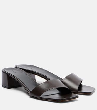The Row Sandales Chocolat en cuir