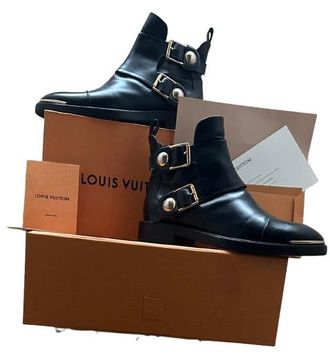 Louis Vuitton Black Leather Ankle Boots Size 39
