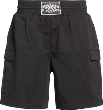 Umbro HOSEN & R&Ouml;CKE - Shorts & Bermudashorts auf YOOX.COM