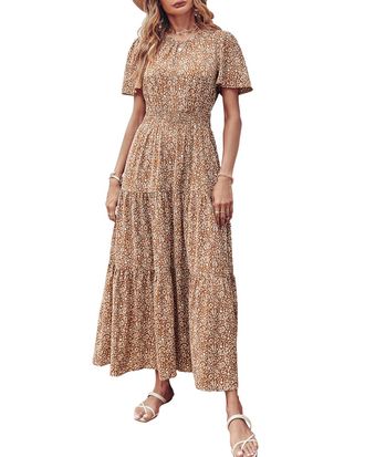PrettyGarden Damen-Maxikleid f&uuml;r den Sommer, l&auml;ssig, Kurze Flatter&auml;rmel, Rundhalsausschnitt, gesmokte Taille, gestuft, Boho, Blumenmuster, flie&szlig;endes Maxikleid, Bl