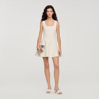 Sandro Kurzes Strickkleid mit Perlen