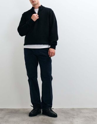 Threadbare Cordhose mit geradem Bein in Marineblau