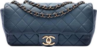 Chanel Sac bandouli&egrave;re matelass&eacute; vintage doccasion - Femme - Pre-owned - Bleu - Taille: ONE Size