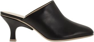 Tod's Tods Slipper & Pantoletten - Refined Black Leather Sabot With Contrasting Detai - Gr. 37 (EU) - in Schwarz - f&uuml;r Damen