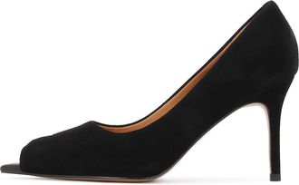 Kazar Pumps
