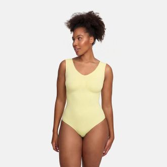 creamy fabrics Tank Bodysuit Sculpting Shapewear mit String