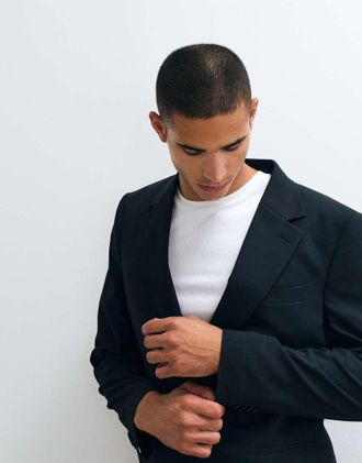 Asos Schmal geschnittener Anzugblazer in Marineblau