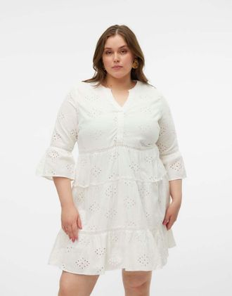 Vero Moda Curve Top in Wei&szlig;