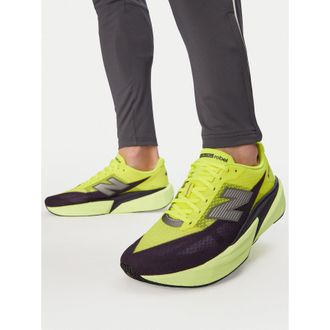New Balance Laufschuhe New Balance FuelCell Rebel v5 MFCX4TR Gr&uuml;n