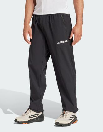 adidas adidas Performance - Multi Essentials - Stretch-Hose in Schwarz