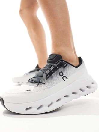 On Running ON - Cloudtilt All Day - Baskets - Ivoire/noir