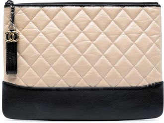 Chanel Clutches - Medium Aged Calfskin Gabrielle O Case Clutch - Gr. unisize - in Braun - f&uuml;r Damen