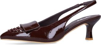 Sacha Pumps