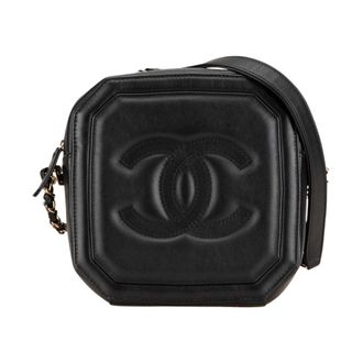 Chanel Pre-owned 255 Quilted Crossbody Octagon Camera Case - - Pre-owned - Damen - Schwarzk - ONE SIZE