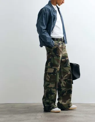 Cotton On Pantalon cargo ultra baggy - Camouflage-Multi