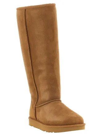 UGG Boots - Chestnut