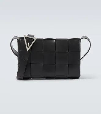 Bottega Veneta Crossbody Bag Cassette aus Leder