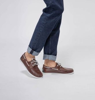 Faguo Chaussures bateau en cuir fauve