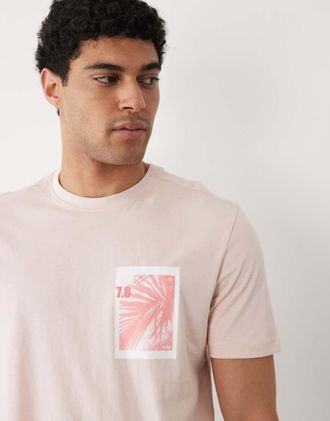 Boss Orange by Hugo Boss Hugo Boss - T-shirt coupe classique &agrave; manches courtes et imprim&eacute; graphique - Rose