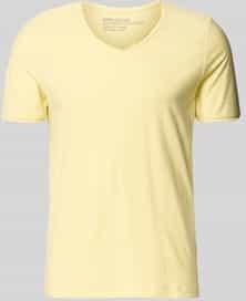 Mc Neal T-Shirt mit geripptem Rundhalsausschnitt