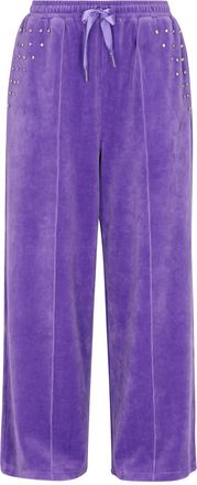 Faina Hose Fashion Look