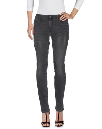 Marc Jacobs HOSEN & R&Ouml;CKE - Jeanshosen auf YOOX.COM