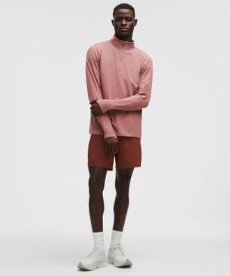 lululemon Short Pace Breaker non doubl&eacute; pour Hommes - 18 cm - Taille M