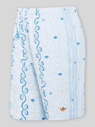 adidas Originals Relaxed Fit Shorts aus Seersucker