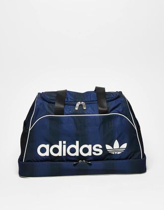adidas Originals Beuteltasche in Marineblau