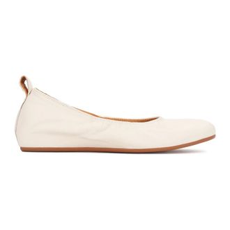 Kazar Femme, Chaussures, Blanc, Taille: 39 EU Kazar Ballerines blanc cass&eacute; avec monogramme dor&eacute;