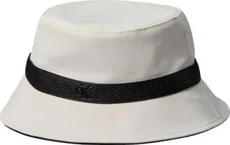 Calvin Klein Hut