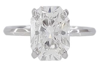 Verde 2ct IGI Certified Lab-grown Radiant Cut Diamond Ring
