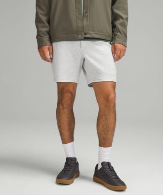 lululemon Smooth Spacer Shorts f&uuml;r M&auml;nner - 18 cm - Gr&ouml;&szlig;e 2XL in Heathered Core Ultra Light Grey