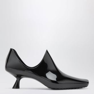 Loewe Emily Aqua Stiefeletten aus gl&auml;nzendem schwarzem PVC mit mehrfarbigen Socken