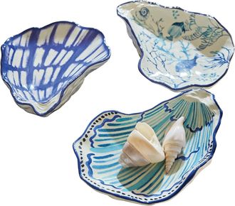Loberon Schale 3er Set Allarmont, von Hand bemalt, maritimes Flair, Muschelstruktur auf der Unterseite, Strand-Feeling, Muschelbowls, Dekoration, Steingut, bl