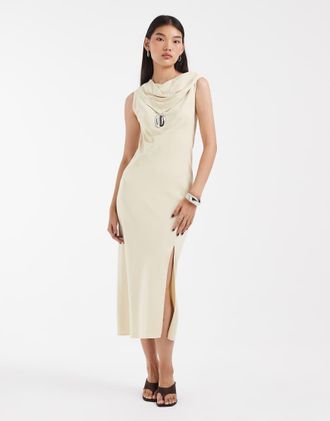 & Other Stories robe midi &agrave; col foulard cr&egrave;me-Neutre