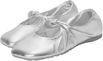 Loewe Ballerines Pebble Soft en cuir dagneau nappa lamin&eacute;